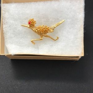 Vintage | Jewelry | Vintage Golden Roadrunner Pin | Poshmark